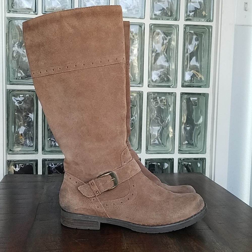 Bare Traps Joanie Boot - Gem